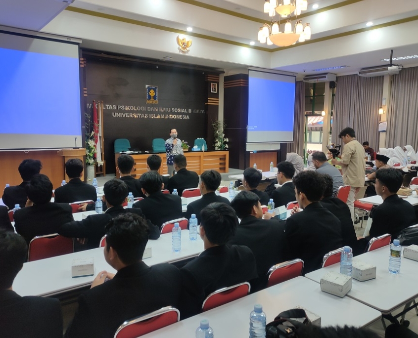 Fakultas Psikologi dan Ilmu Sosial Budaya-Universitas Islam Indonesia
